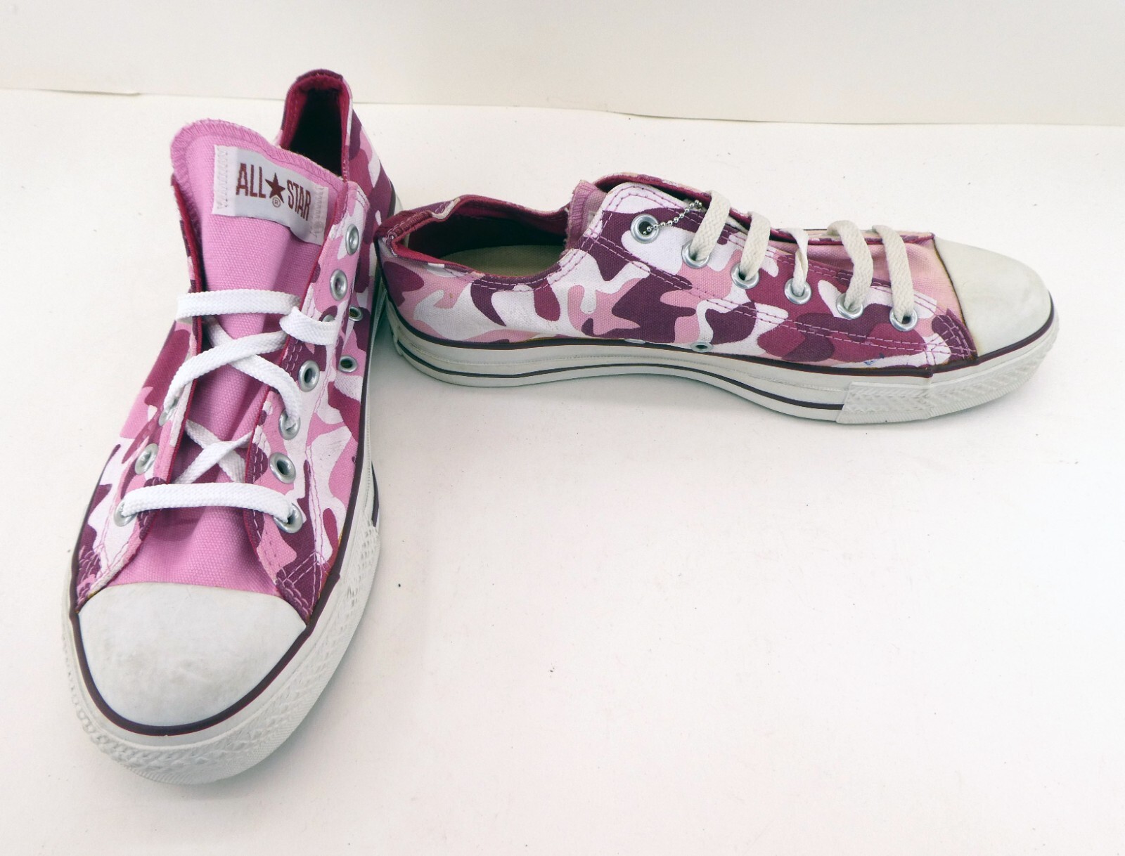 Converse Shoes Chuck Taylor All Stars Ox Purple Camo Mismatched 9 / 8 ...