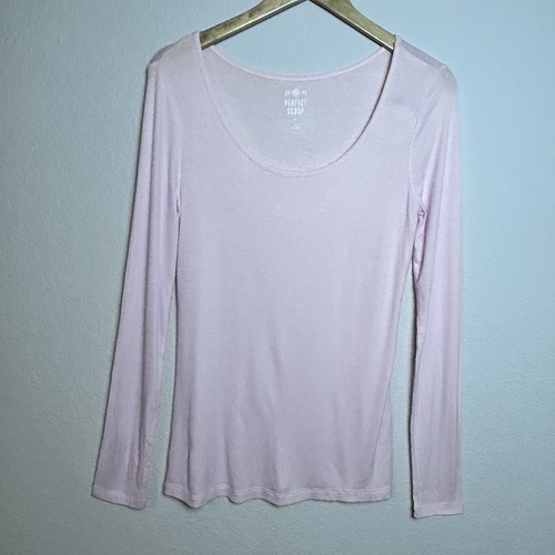 SO Shirt Juniors Medium Pink Long Sleeve Ribbed Scoop Neck Slim Fit Top ...