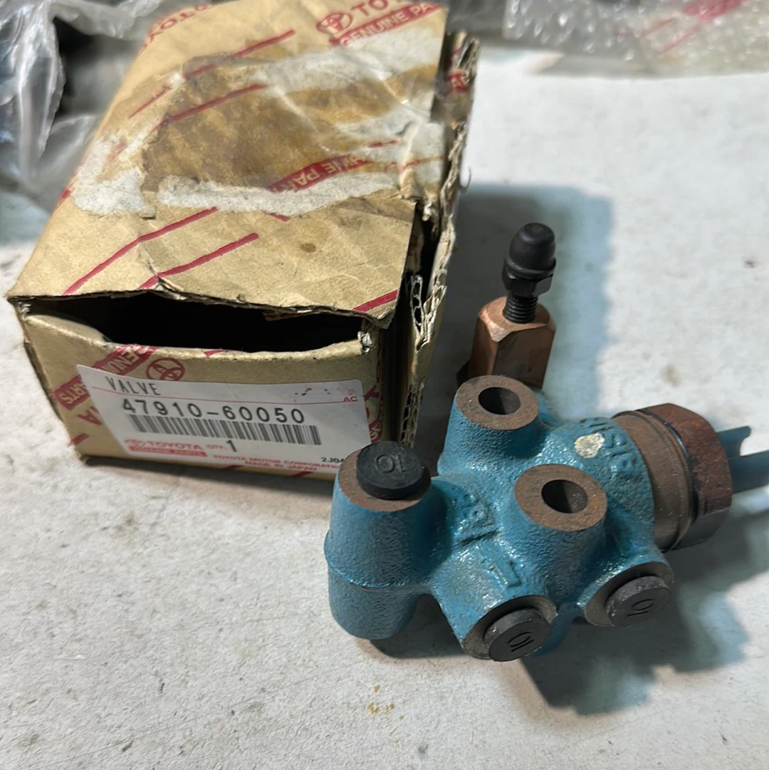47910-60050 VALVE ASSY, LOAD SENSING PROPORTIONING, toyota, | eBay
