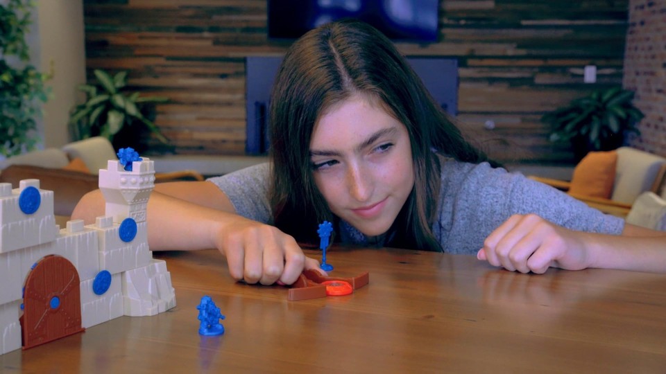 Castle Siege Battle Game with Crossbows and Catapults for 2 Players | eBay