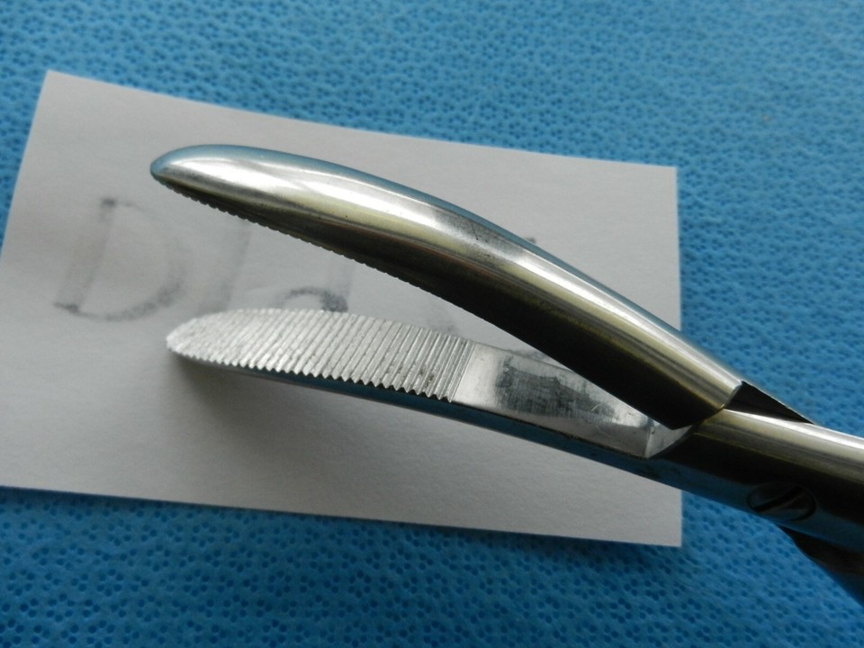 D1977 Zimmer Surgical Cast Breaker 3835 | eBay