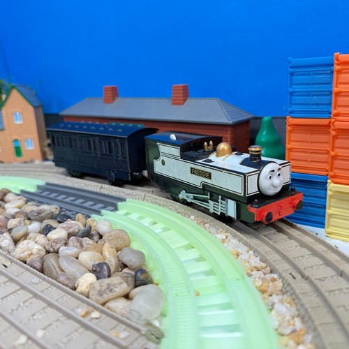 Thomas & Friends TrackMaster Freddie Train Engine Motorized + Custom ...