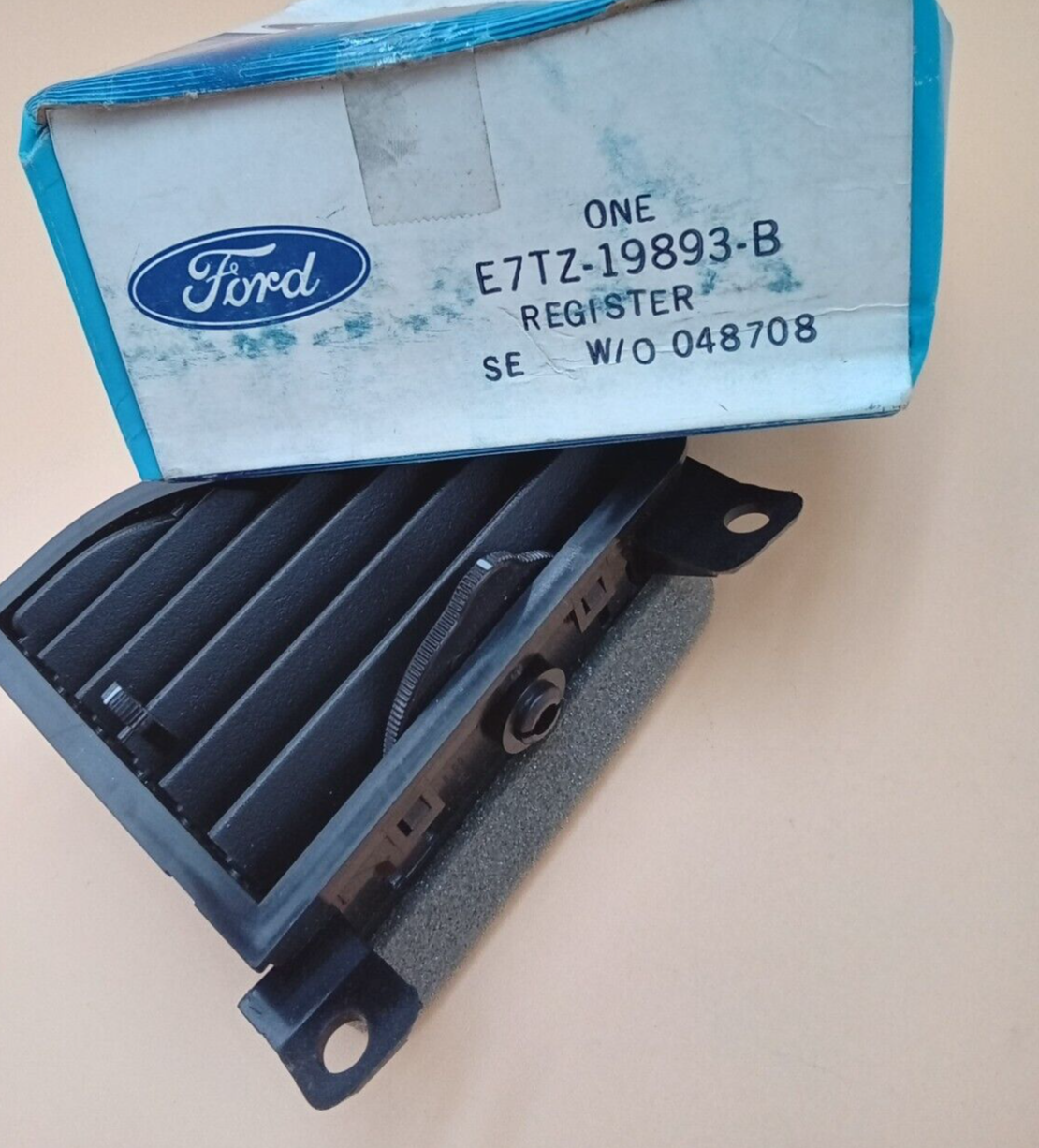 Ford+OEM+NOS+E7tz-19893-b+Louver+Register+Heat+Air+Vent+Dashboard+LH+87 ...