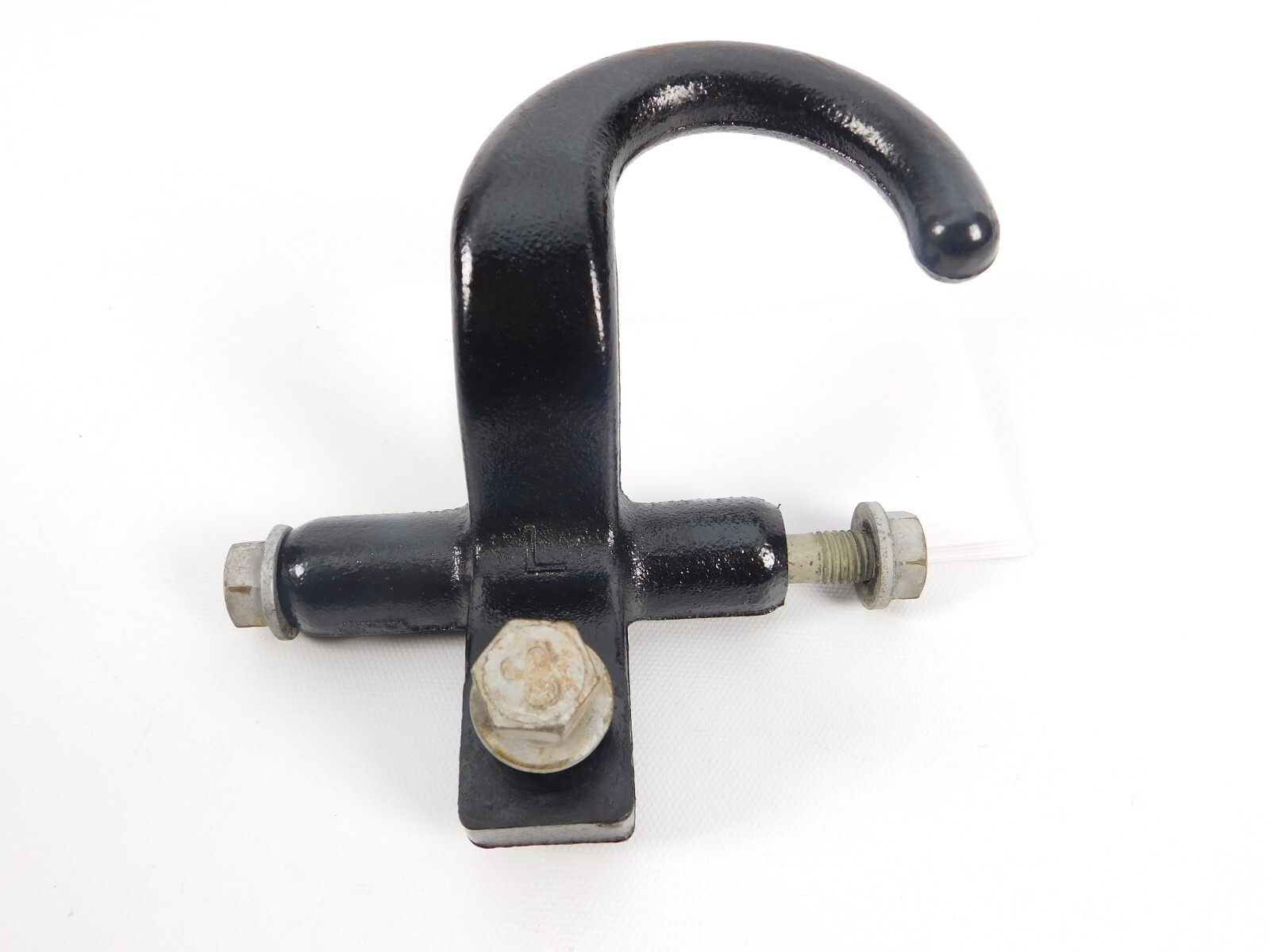 Front Tow Hooks Set OEM Chevrolet Silverado Tahoe GMC Yukon Sierra 1999 front-tow-hooks-set-oem-chevrolet-silverado-tahoe-gmc-yukon-sierra-1999