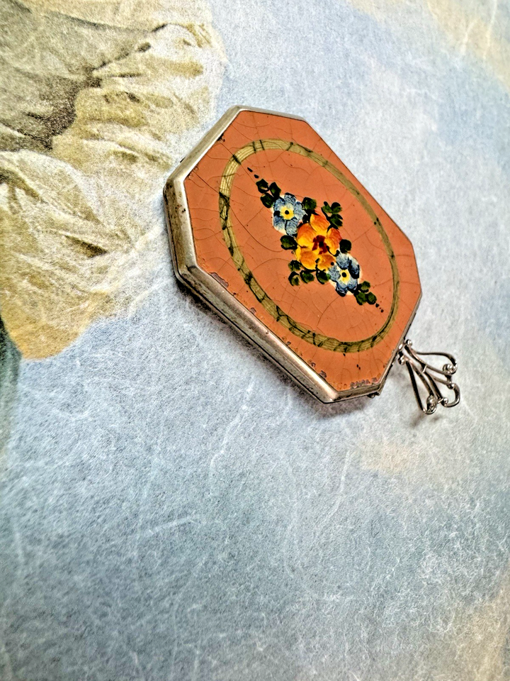 Tiny Antique Enamel Flapper Dance Compact Pendant Vanity Case Chic ...