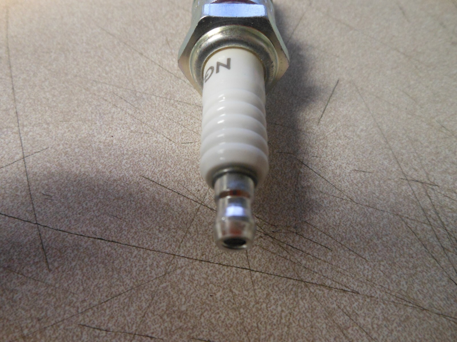 NGK B8eg 3430 Spark Plug NOS for sale online | eBay