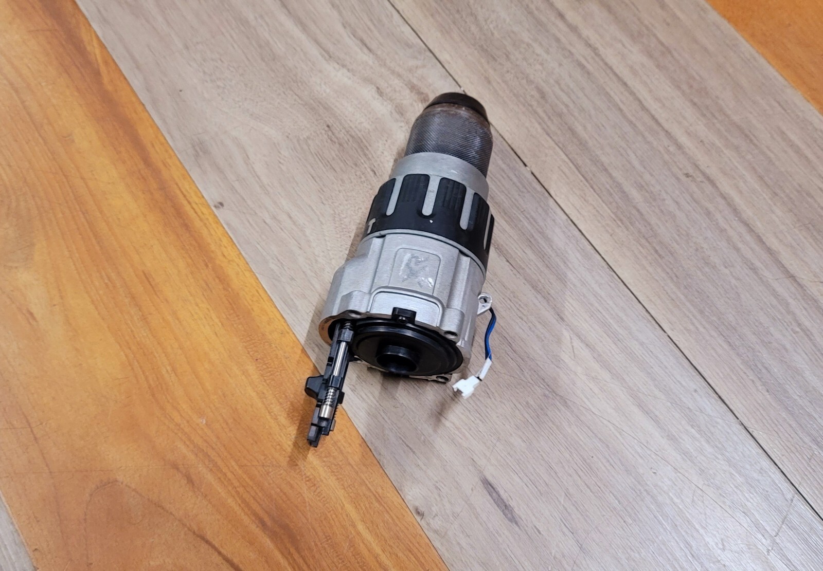 DeWALT GEAR CASE KEYLESS CHUCK FOR DCD996 HAMMER DRILL | eBay