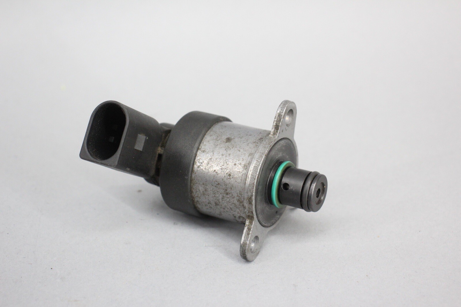 09-11 BMW E90 E70 335d X5 35d Fuel Pressure Regulator Bosch Switch ...