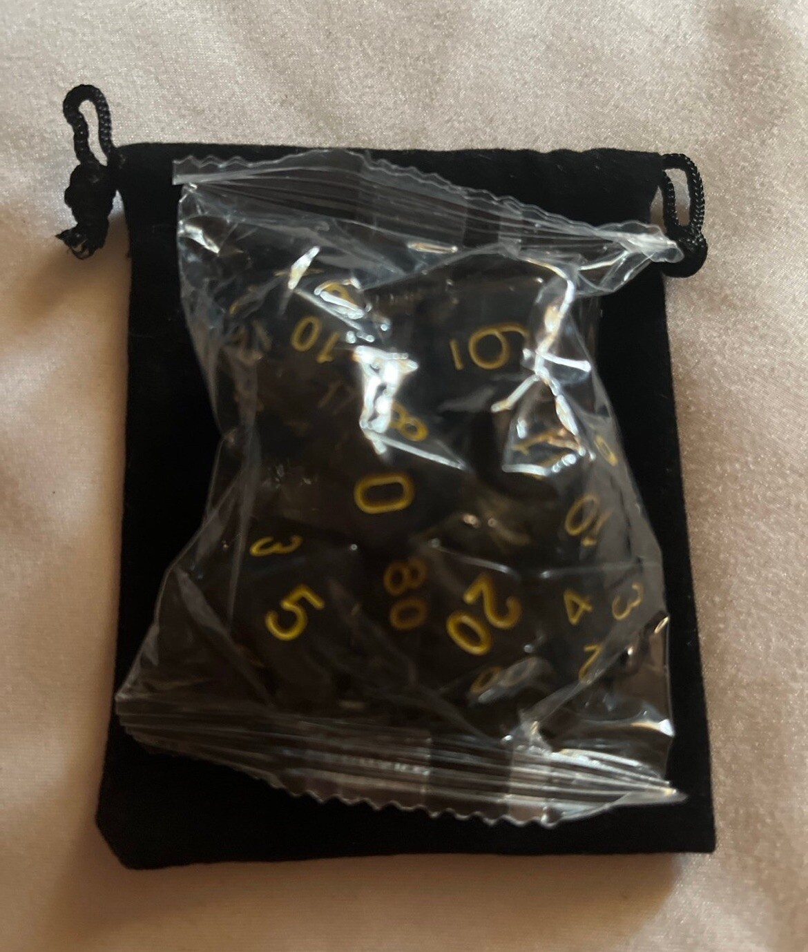 DND Dice Set - NEW, SEALED 7 Piece Standard Size 16mm Polyhedral ...