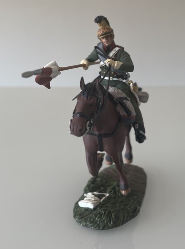 W Britain 36015 Napoleonic Waterloo French 4th Lancers Trooper Charging ...