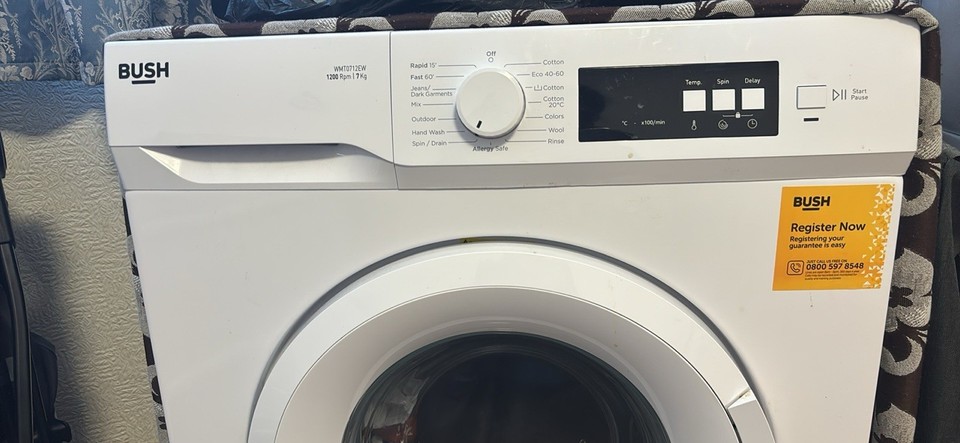 Bush WMT0712EW 7kg 1200 Spin Washing Machine White , Used Just 2 Months ...
