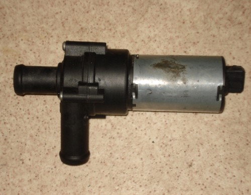 Zusatzwasserpumpe Wasserpumpe VR6 VW Passat Golf T4 LT Bora Sharan ...