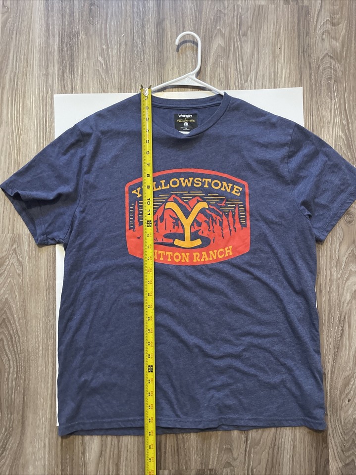 Yellowstone Dutton Ranch barn T Shirt/ Men’s (XL) Navy Blue WRANGLER TV ...