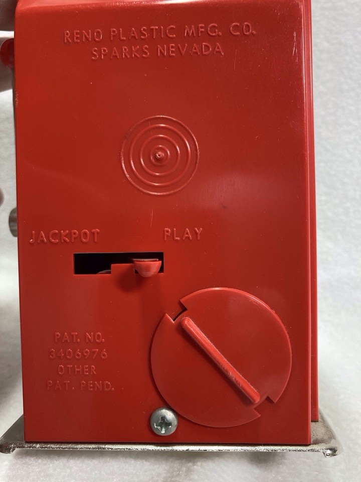 Vintage Mini Las Vegas Slot Machine BANK Reno Plastic Mfg. Co 6" x 2.5 ...