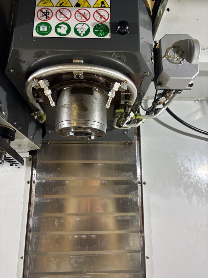 HAAS VF2SS W/HRT 160 INDEXER, 32GB MEMORY, 15K 40 TAPER SPINDLE ...