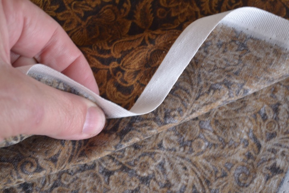 By 1/2 Yd, Brown Floral on Black Quilt Cotton, RJR, Jinny Beyer/Summer ...