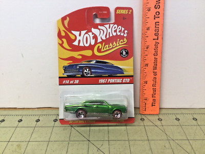 Hot Wheels Classics 1967 Pontiac GTO green spectraflame Redline tires ...