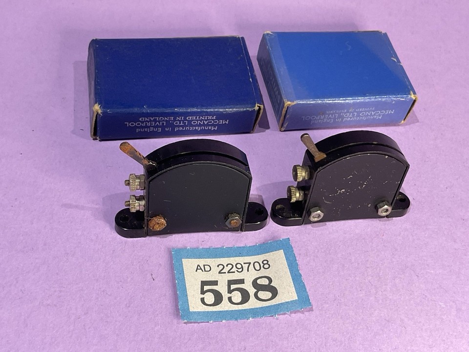 Hornby Dublo Two D2 Switches for Isolating Rails, Boxed, OO. | eBay UK
