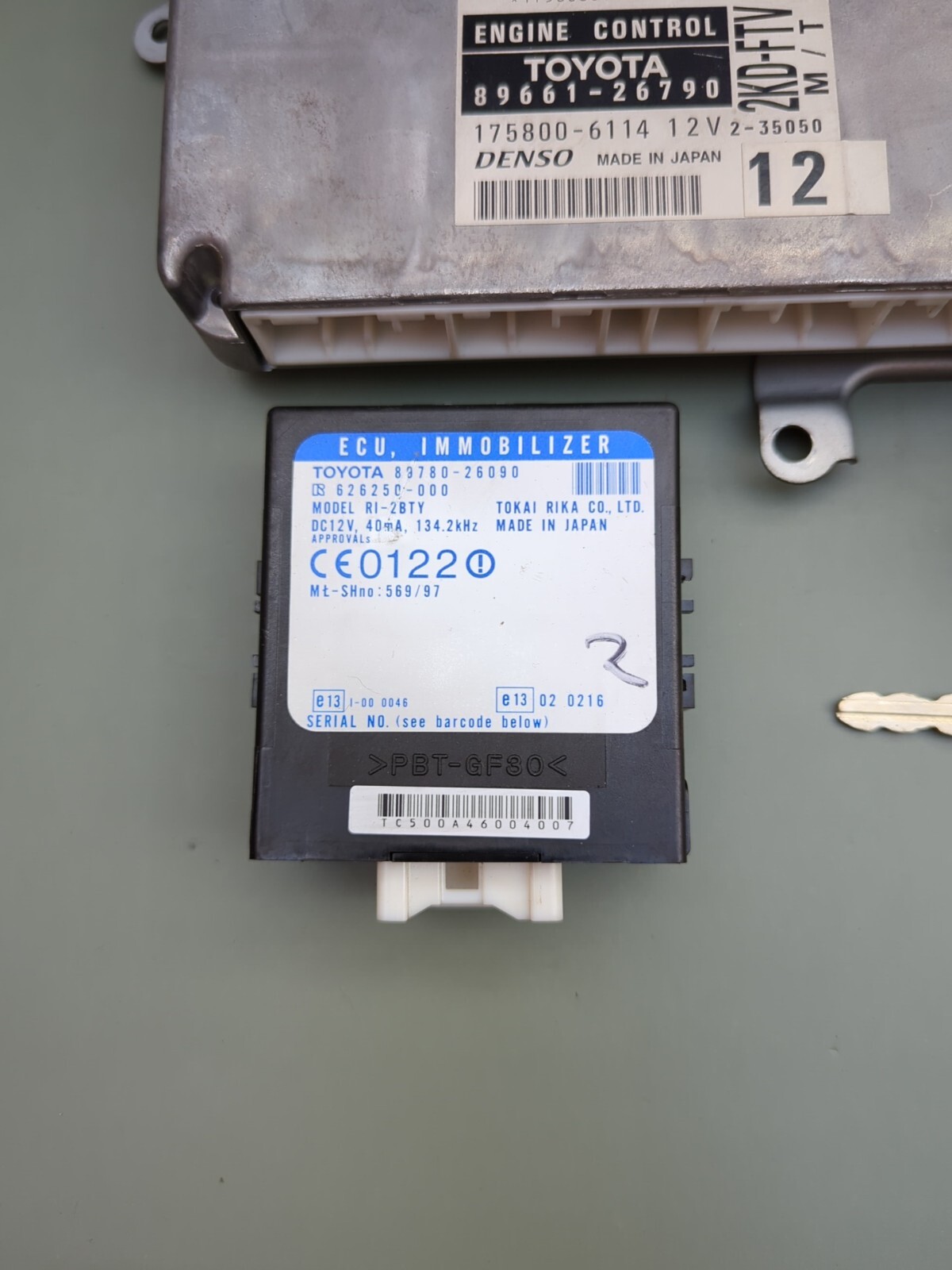 Toyota Hiace D4D Ecu 89661-26790 Ignition Lock Immobilizer Key | eBay UK