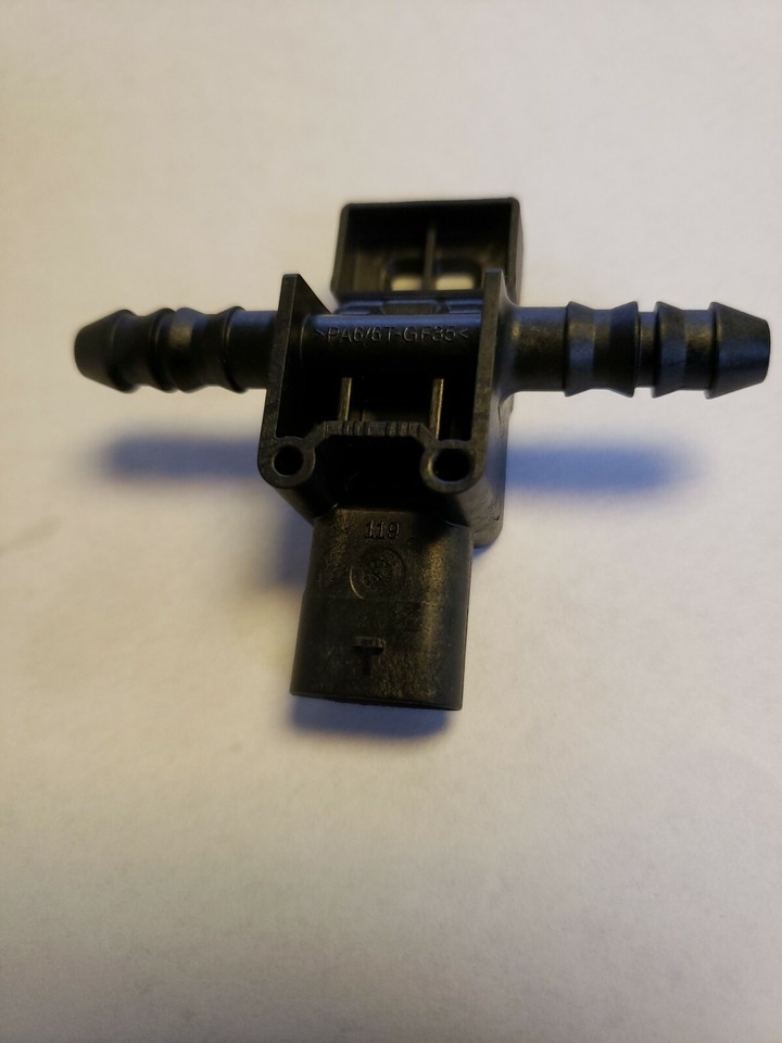 (8) GENUINE OEM BOSCH DIFF PRESSURE SENSOR Evap Fugas Pacifica Jeep ...
