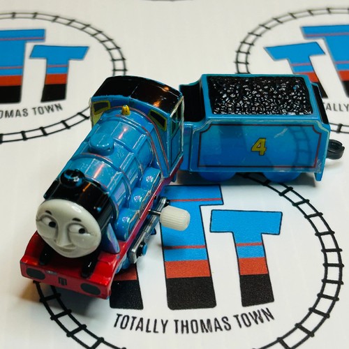 Thomas & Friends Rainbow Metallic Gordon & Tender Capsule Plarail Wind ...