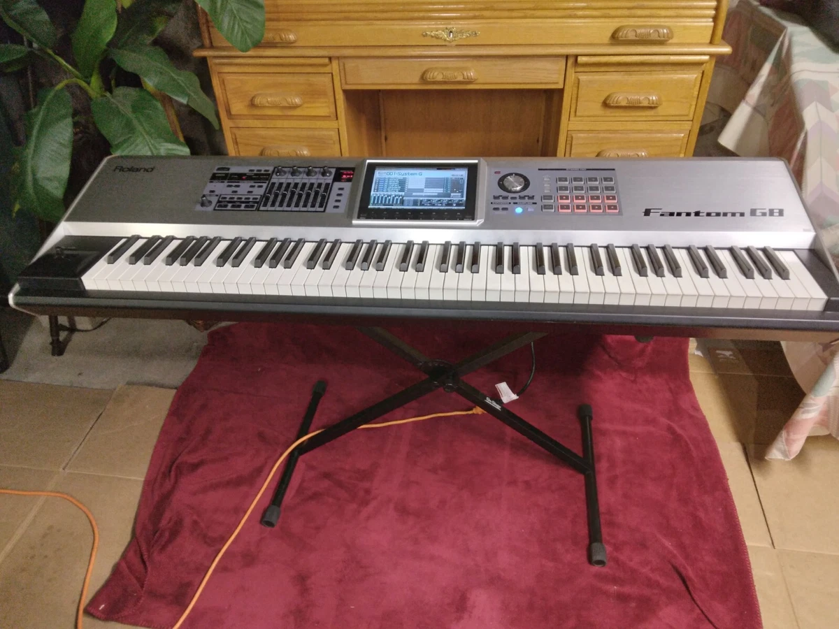 Roland Fantom G8