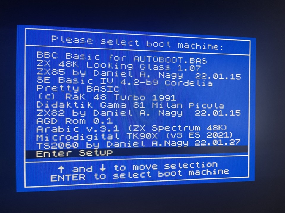 ZX +UNO Sinclair ZX Spectrum compatible with keyboard. FPGA Read ...
