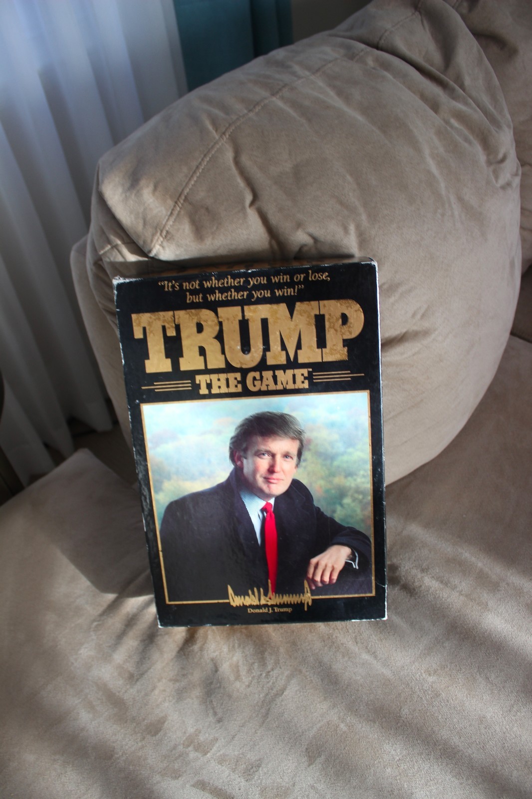 Vintage Donald Trump The Game Milton Bradley Board Game1989 NEVER USED ...