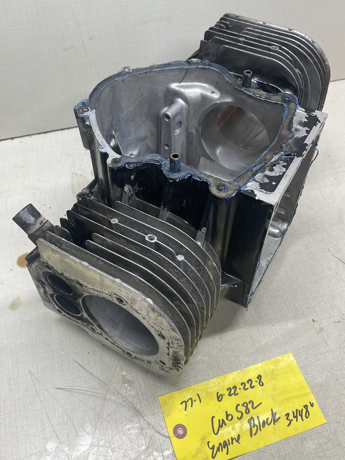 Cub Cadet 582 Tractor Engine Crankcase Block Needs Bored 3.448” Bore ...