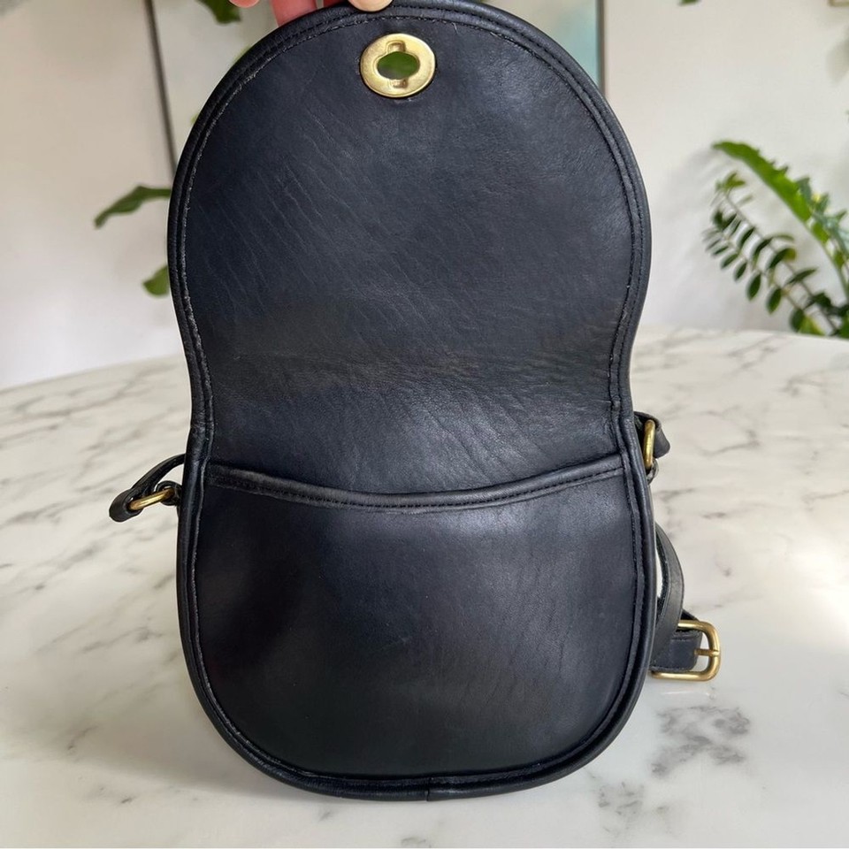 COACH Vintage Watson Turnlock Round Crossbody Bag 9981 Black Leather ...