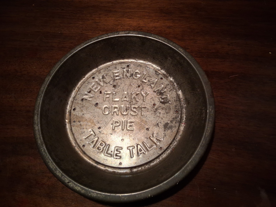 Vintage New England Table Talk Flaky Crust Pie Tin Pan Perfectly Rustic ...
