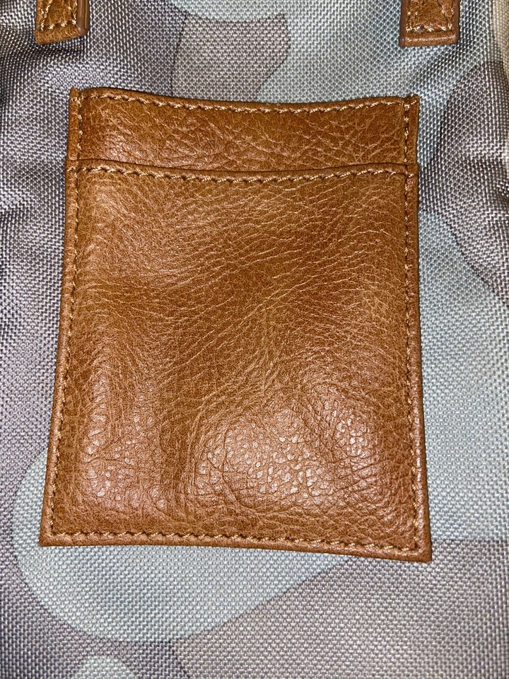 Thirty One 31 Dialed In Phone Purse AJ23 Soft Camo Camouflage New | eBay