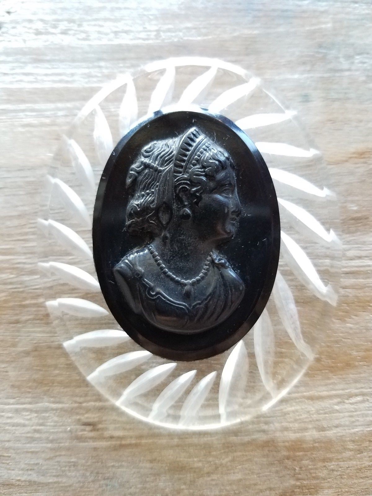 Vintage Large Clear Lucite & Black Bakelite Style Pla… - Gem