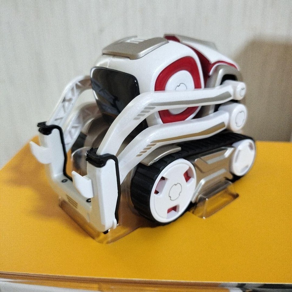 Takara Tomy COZMO Robot Charger Cubes Learning Robot Toy from Japan ...