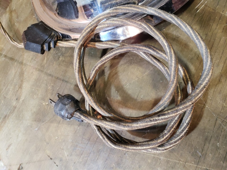 Vintage 1960's HEATMASTER Automatic Waffle maker Works EH27 Sears ...