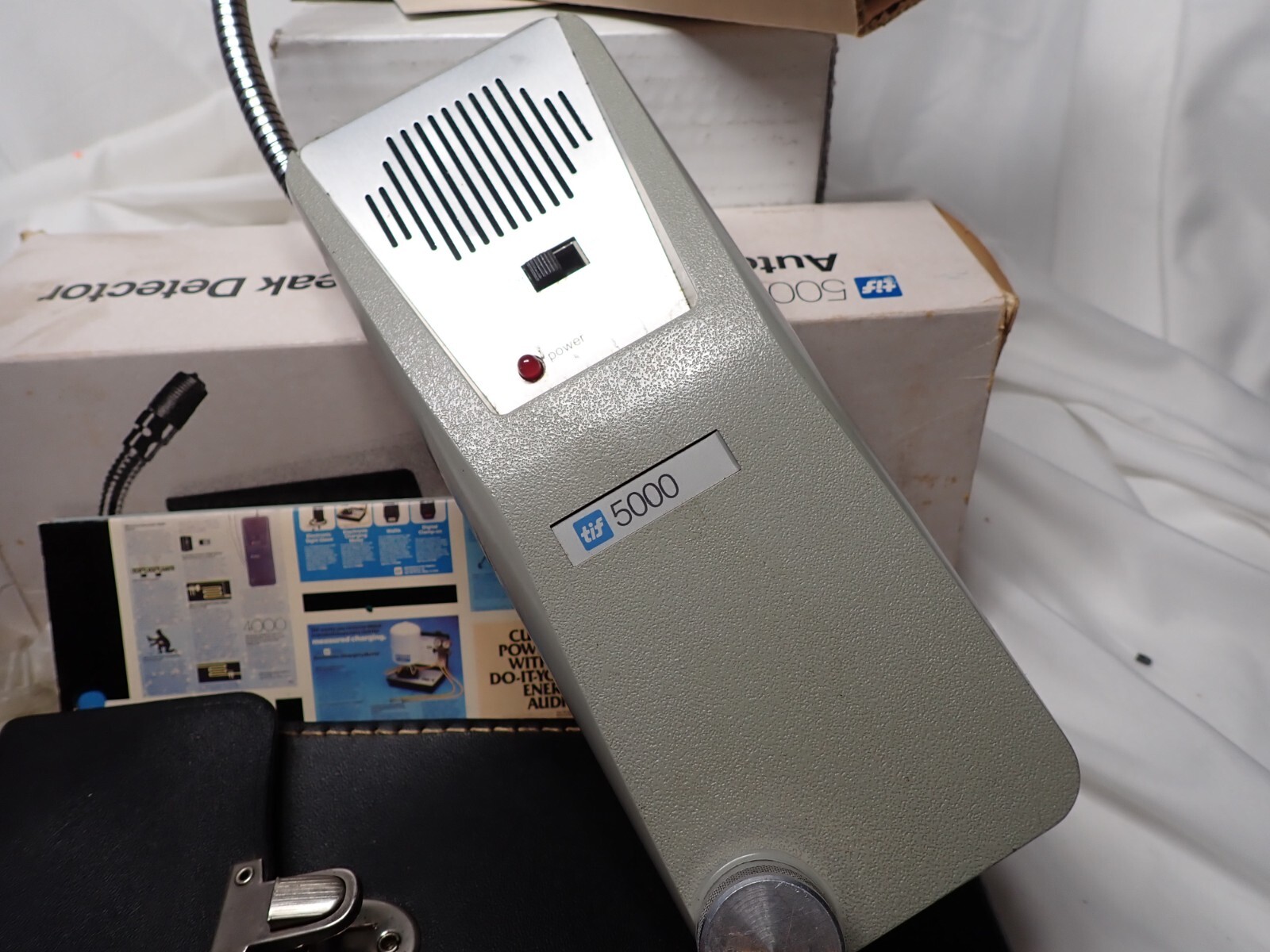 TIF Instruments 5000 Halogen Gas Leak Detector W/Case and Manual in the ...