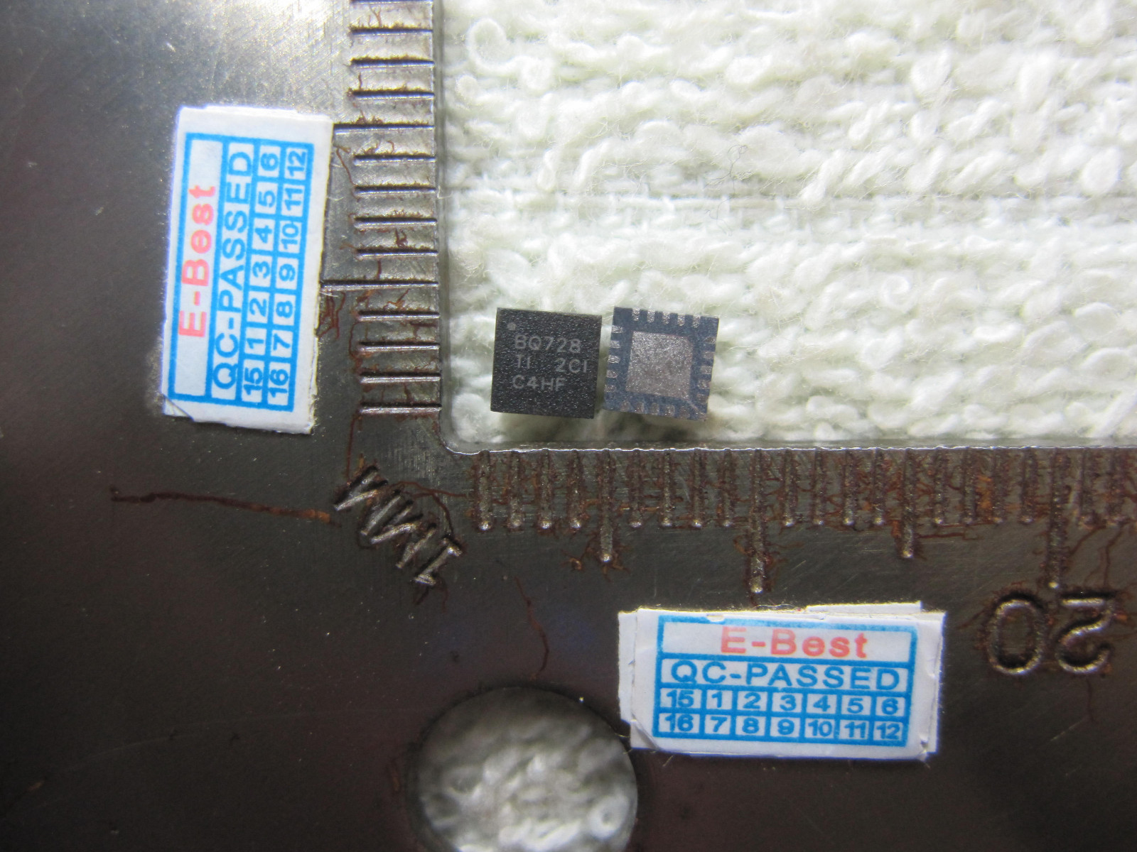 5x 8Q728 BQ7Z8 BQ72B BQ728TI BQ24728RGR BQ24728RGRT BQ728 BQ24728 QFN20 ...