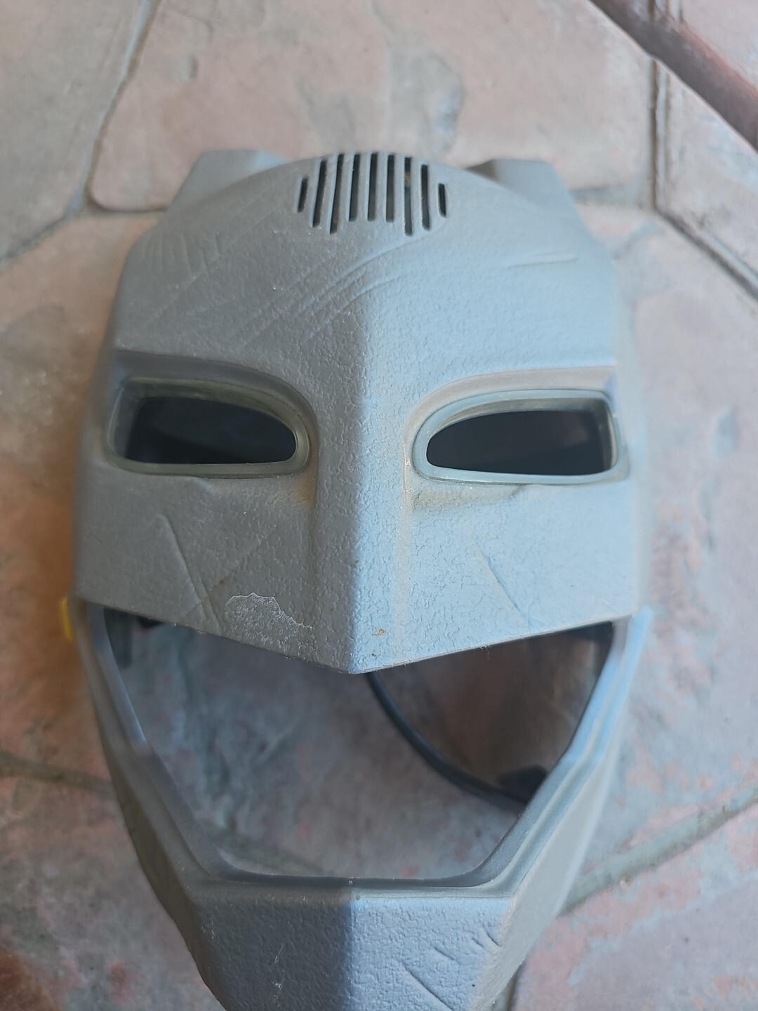 BATMAN Voice Changing Mask with Over 15 Sounds DC comics Creature | eBay