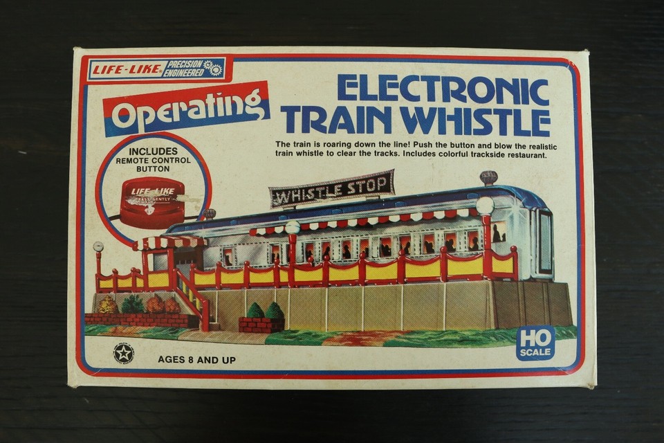 Vintage Train HO Scale Life-Like Trains Myrtle's Whistle Stop Diner w ...