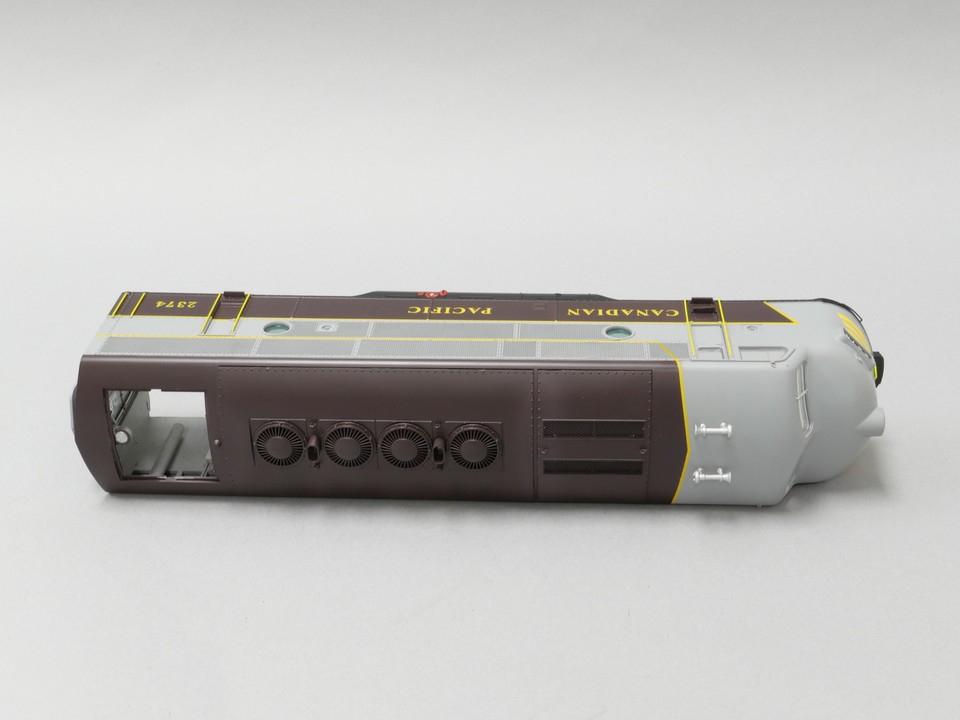 Lionel Train Parts 6304584002 Shell Postwar Scale F-3A Canadian Pacific ...