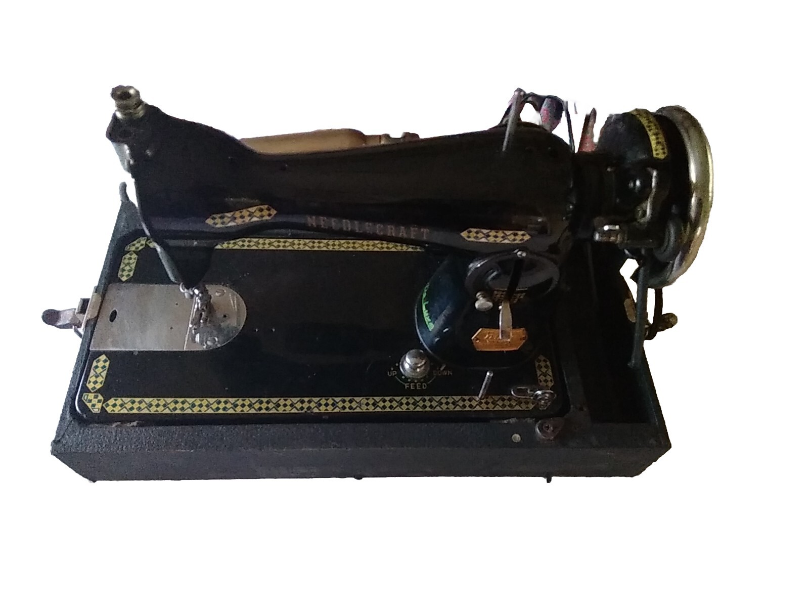 Vintage Universal Deluxe Family Sewing Machine with Case Pedal | eBay