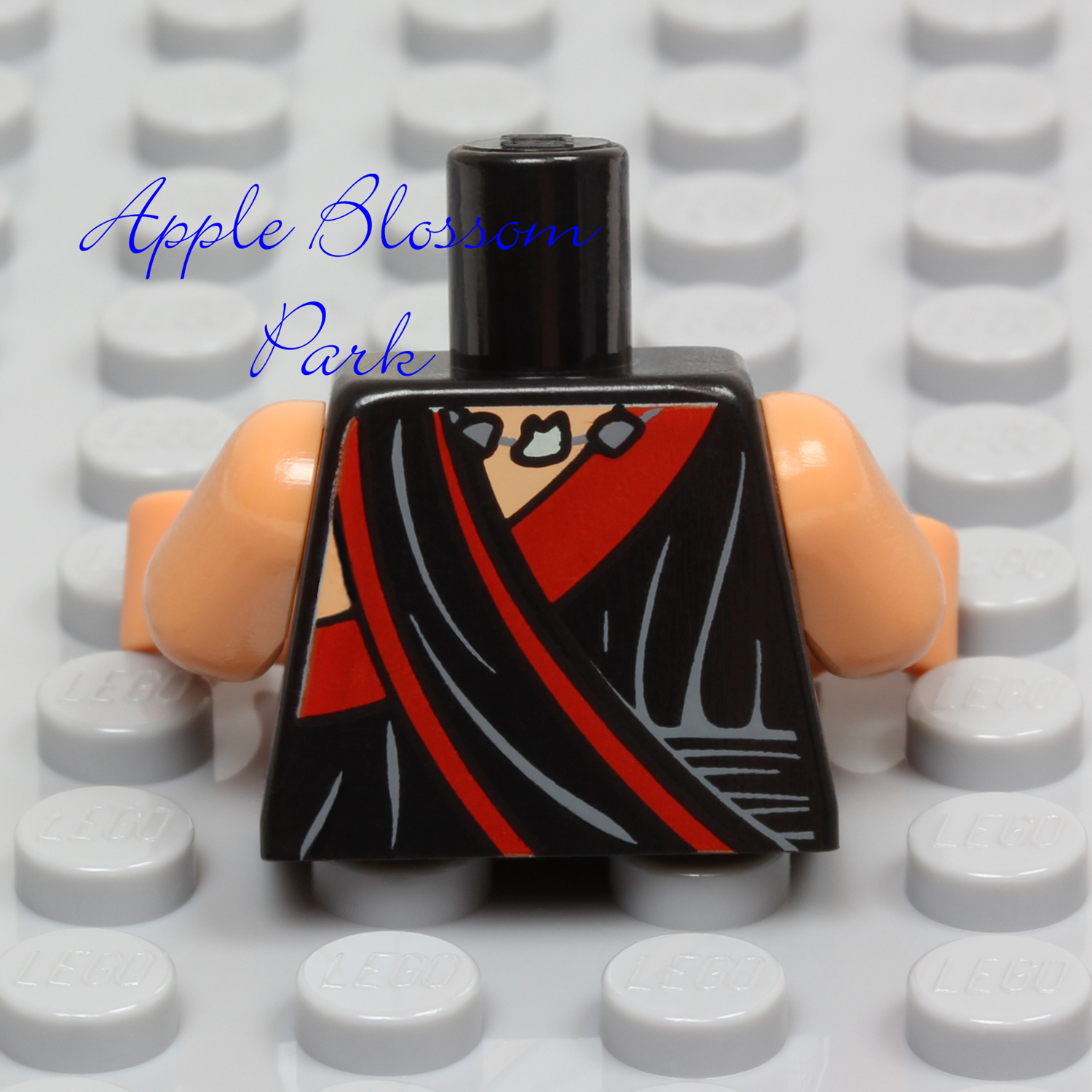 NEW Lego Mola Ram BLACK ROBE SHIRT MINIFIG TORSO w/Medium Flesh Arms ...