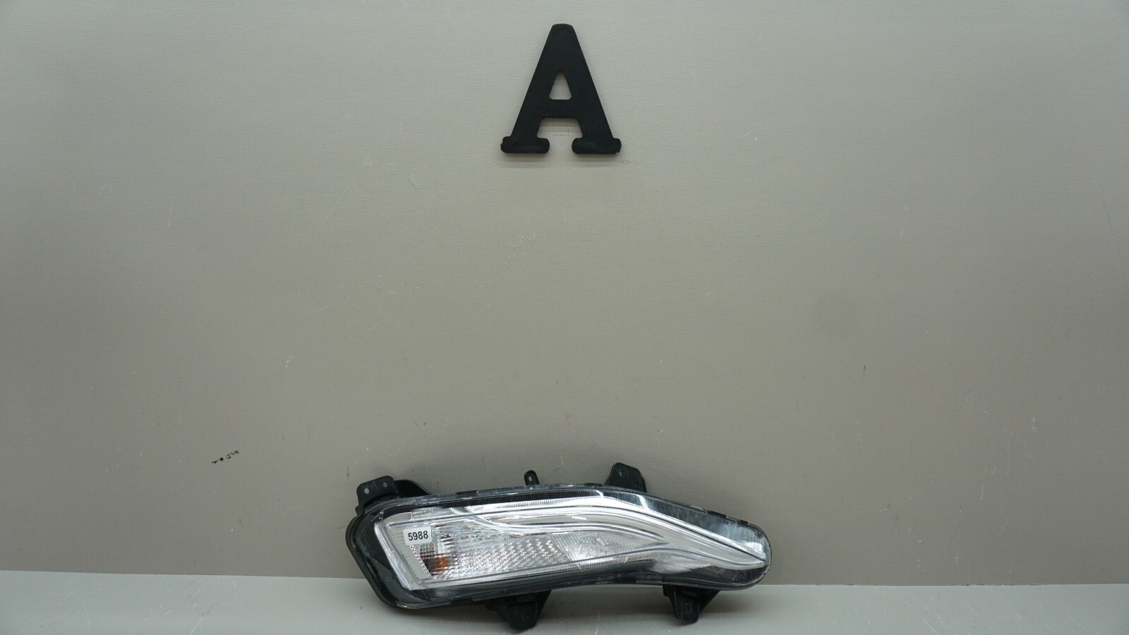 2019-2022 CHEVROLET MALIBU FRONT RIGHT PASSENGER SIDE FOG LIGHT OEM ...