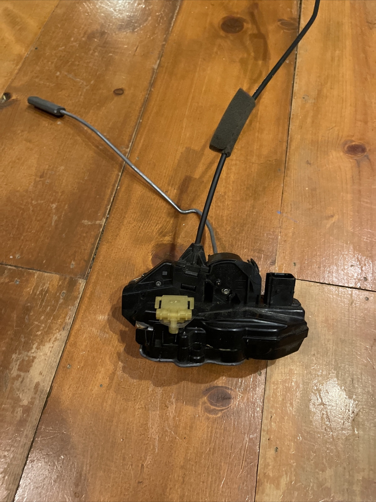 2009-2017 Chevrolet Traverse Rear Left Door Lock Latch Actuator 3018881 ...