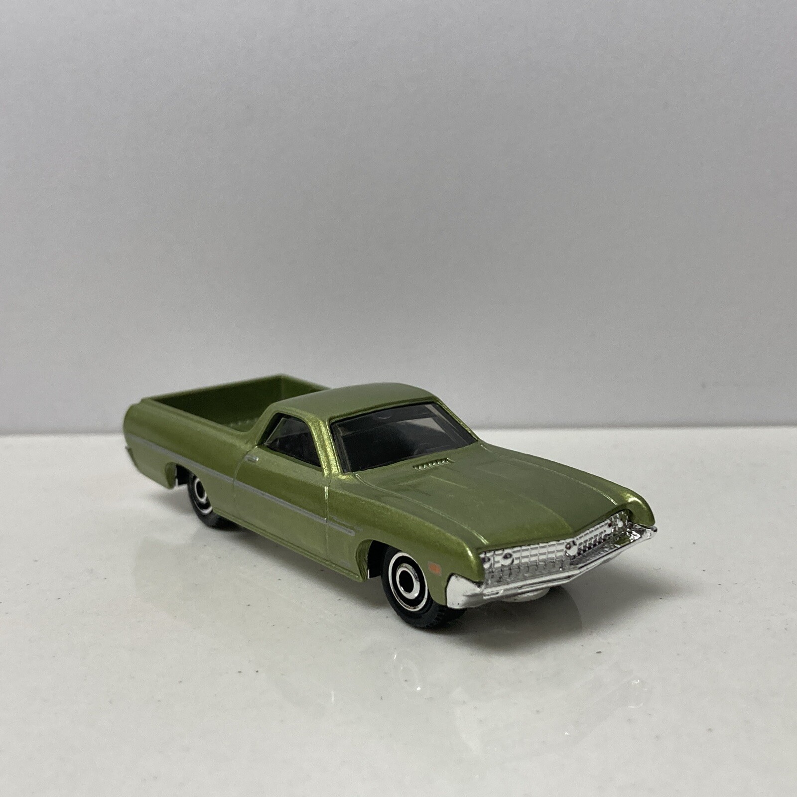 1970 70 Ford Ranchero Collectible 1/64 Scale Diecast Diorama Model | eBay
