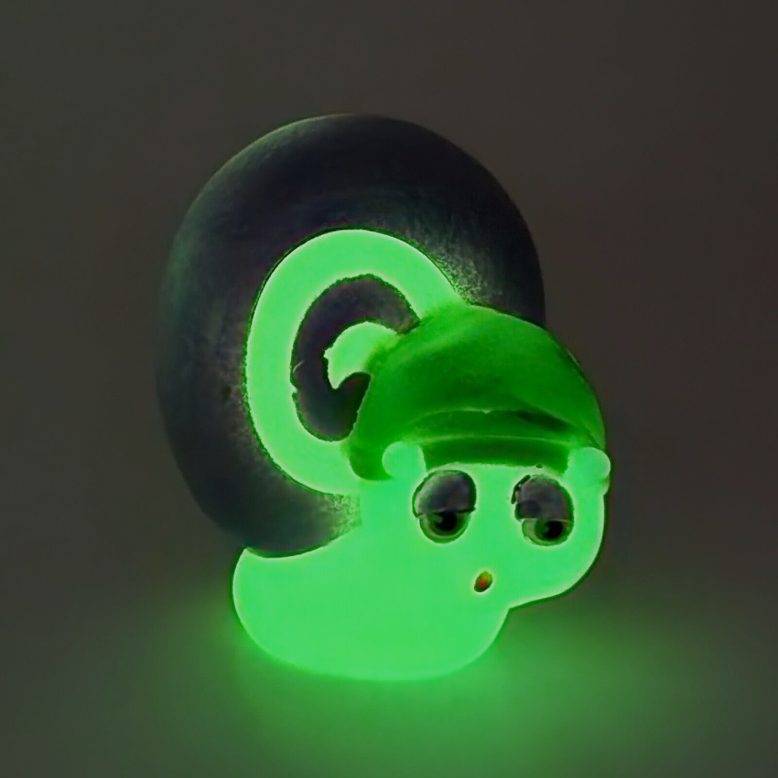 VINTAGE 1984 HASBRO GLO SNAIL GLO WORM FRIENDS GLOW IN THE DARK W/ CARD ...