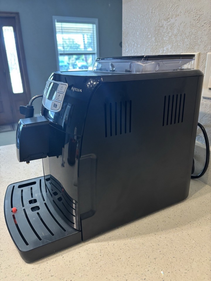 Philips Saeco Intelia Super Automatic Espresso Machine Pre-Owned. | eBay