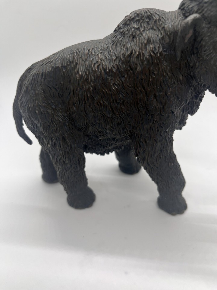 Carnegie Collection Safari Ltd Wooly Mammoth 2002 Prehistoric Figure ...