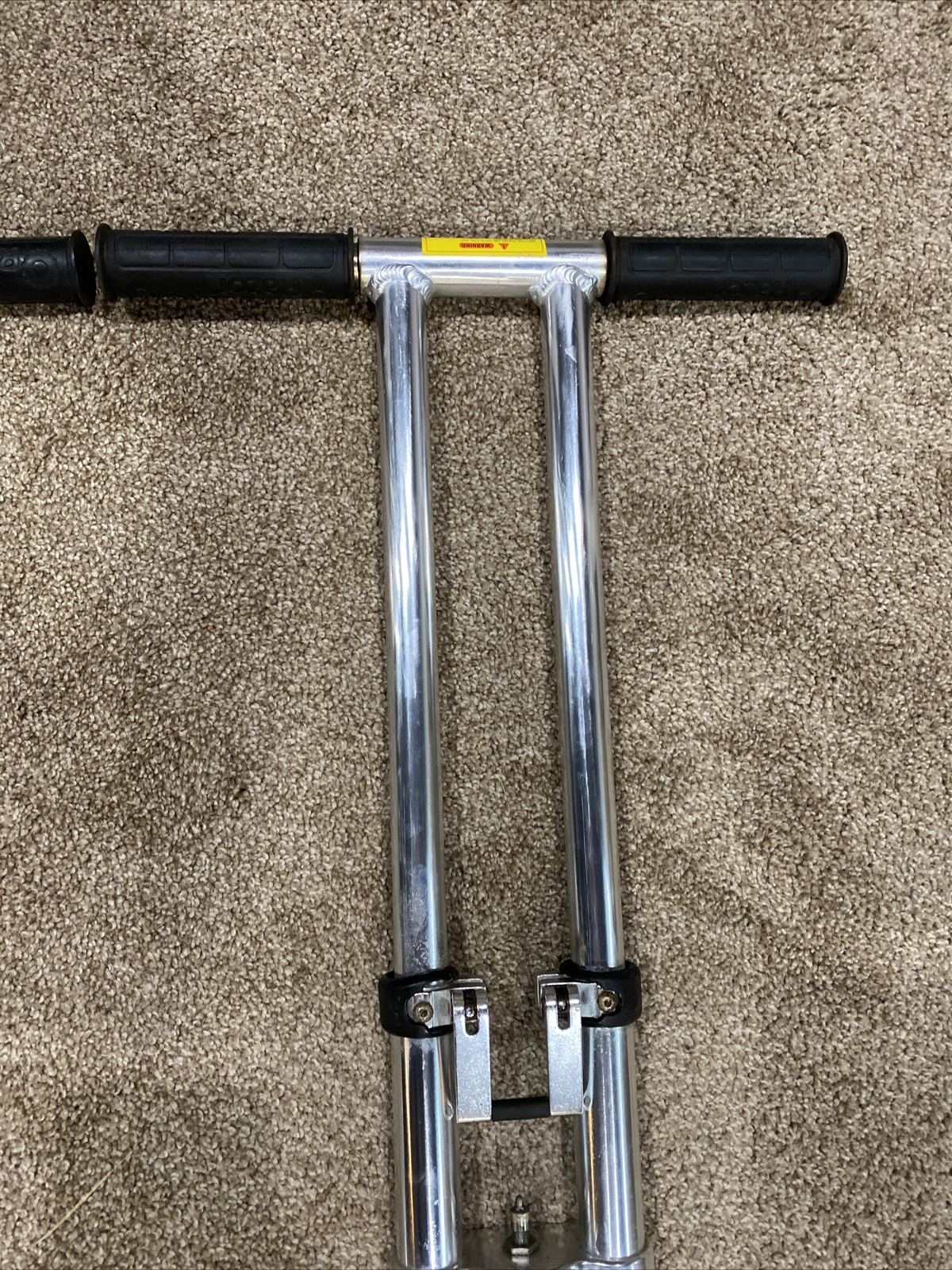 Razor Airgo GS500 Pogo Stick Aluminum Air Pressured Collaspable for ...