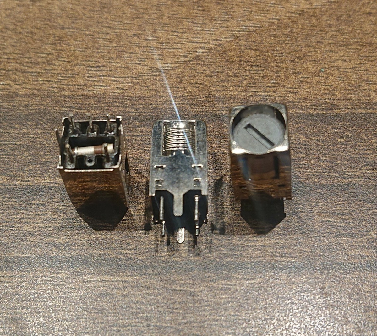 s-l1200.jpg s-l1200.jpg